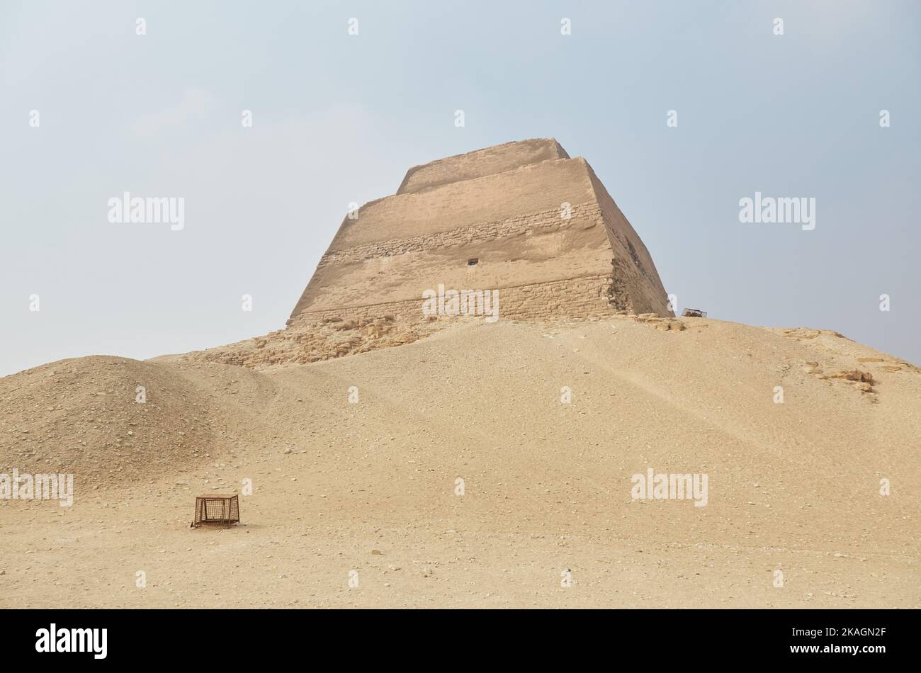 The Lost 4th Dynasty Pyramid of Meidum Stock Photo - Alamy