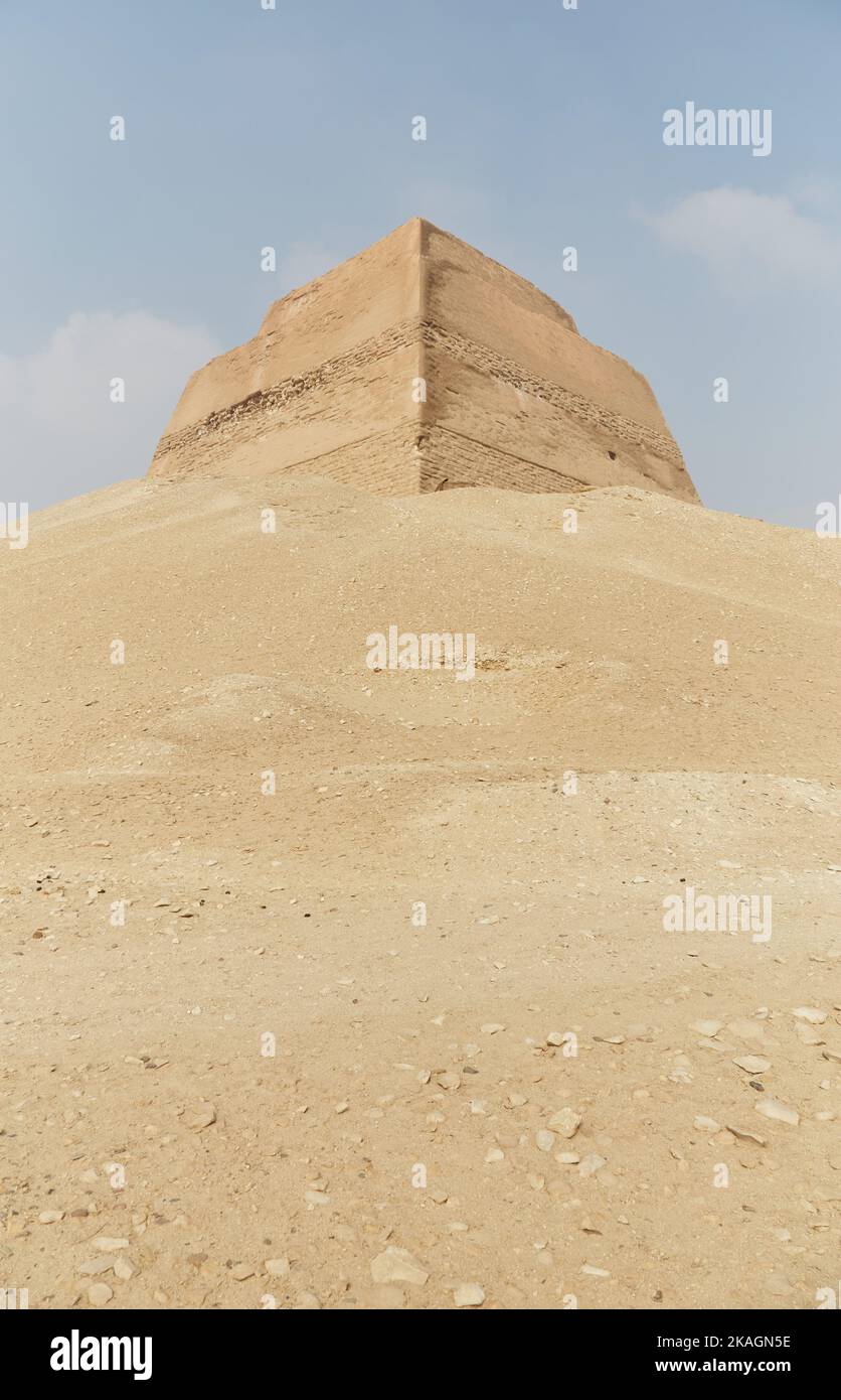 The Lost 4th Dynasty Pyramid of Meidum Stock Photo - Alamy