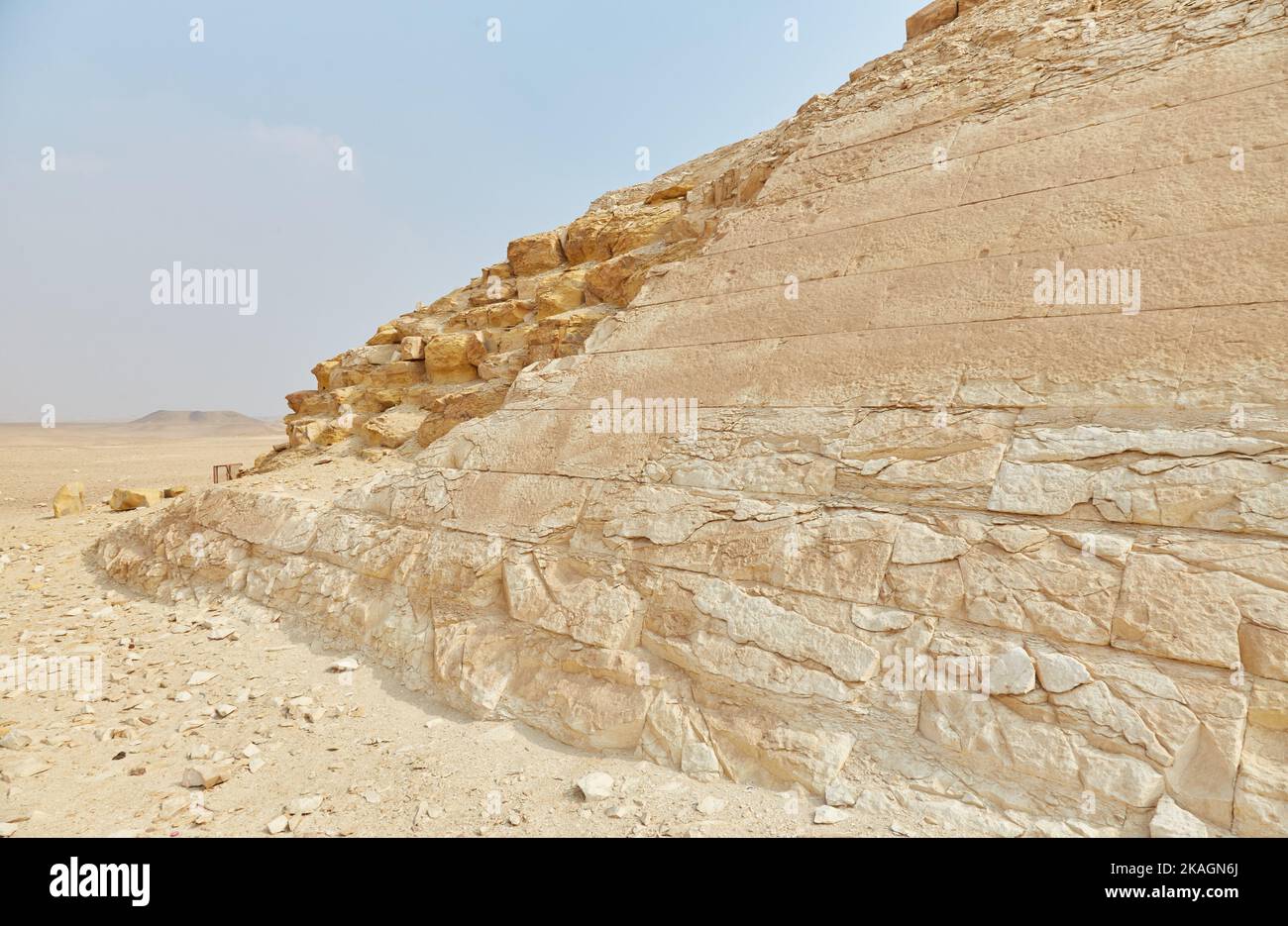 The Lost 4th Dynasty Pyramid of Meidum Stock Photo - Alamy