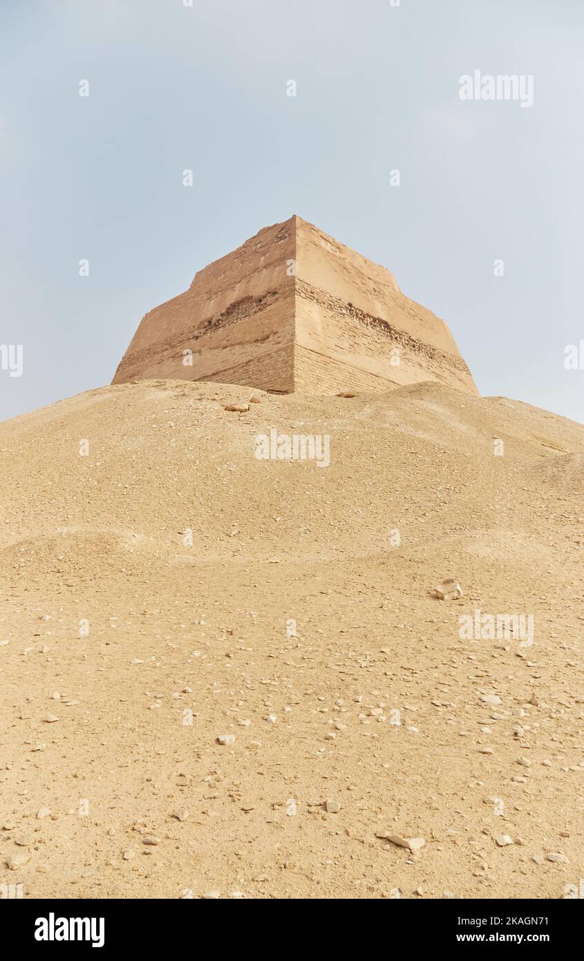 The Lost 4th Dynasty Pyramid of Meidum Stock Photo - Alamy