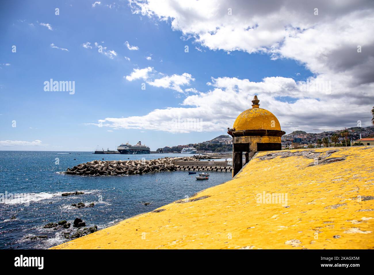 Funchal capital city on Madeira island Stock Photo - Alamy