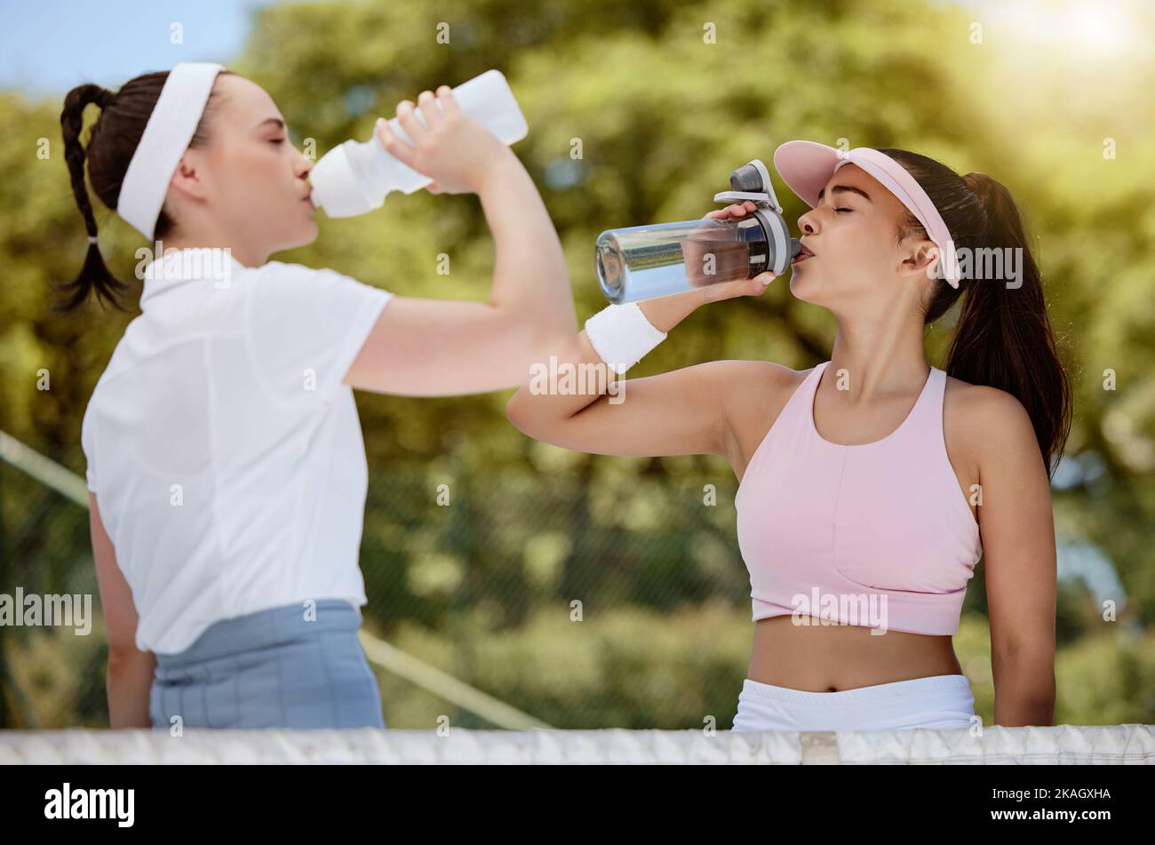 Hot summer sun hi-res stock photography and images - Alamy