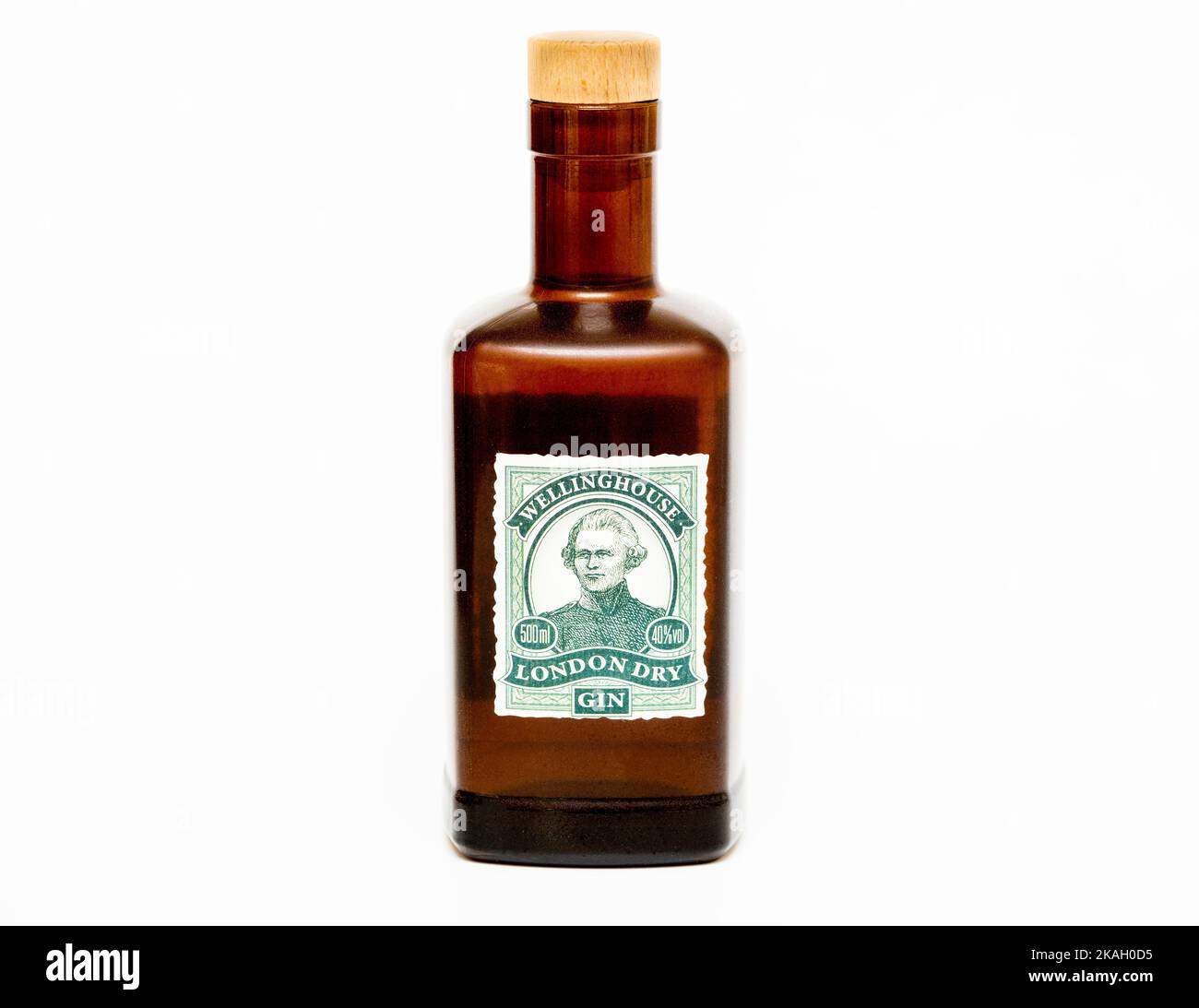 Wellinghouse London Dry Gin. Gera. Germany am 15.05.2022 Stock Photo ...