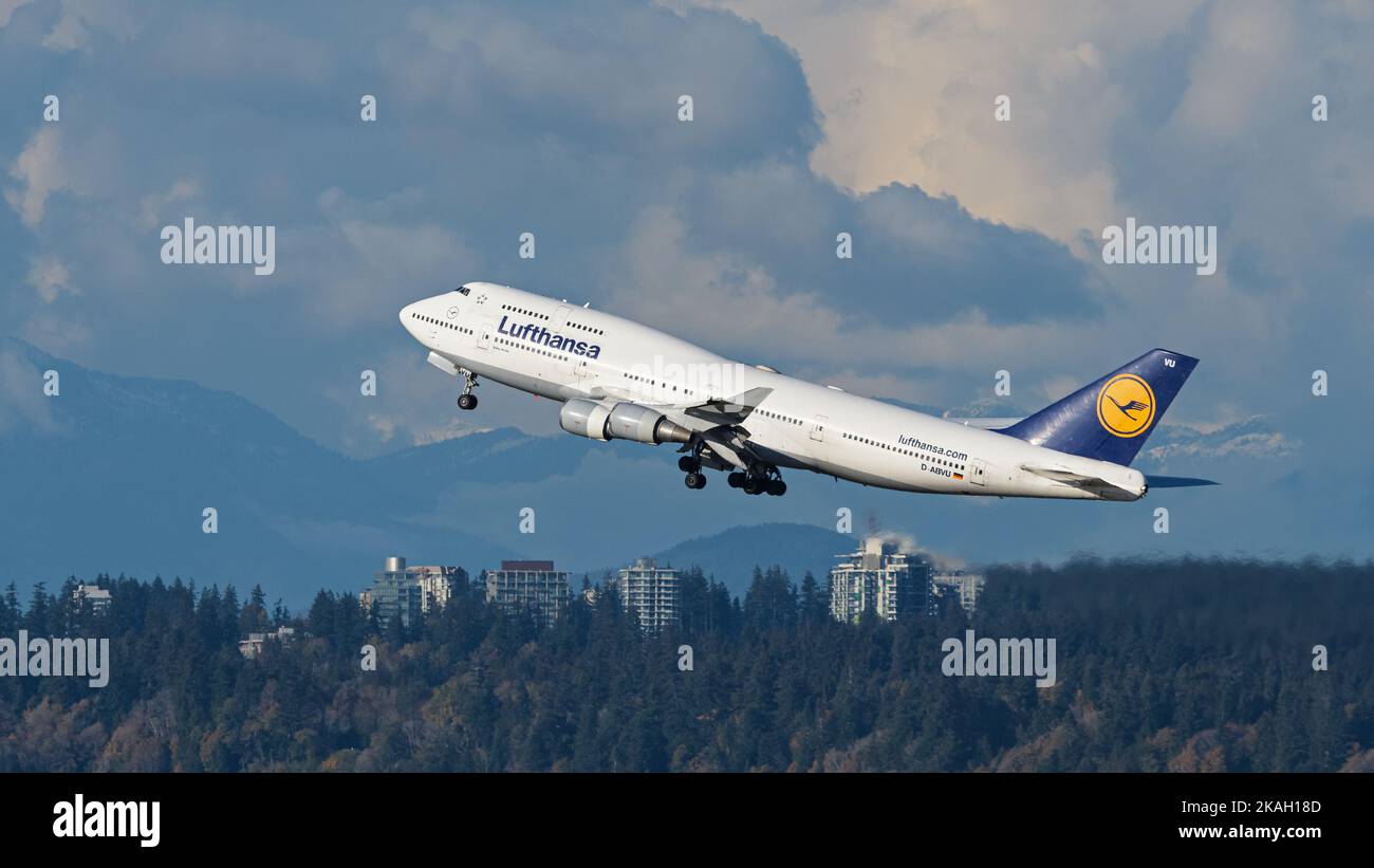 Boeing 747 avion hi-res stock photography and images - Alamy