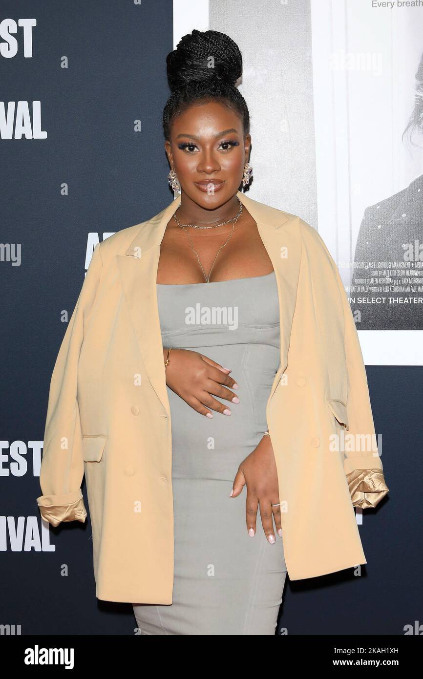 November 2, 2022, Los Angeles, California, USA: LOS ANGELES - NOV 2 ...