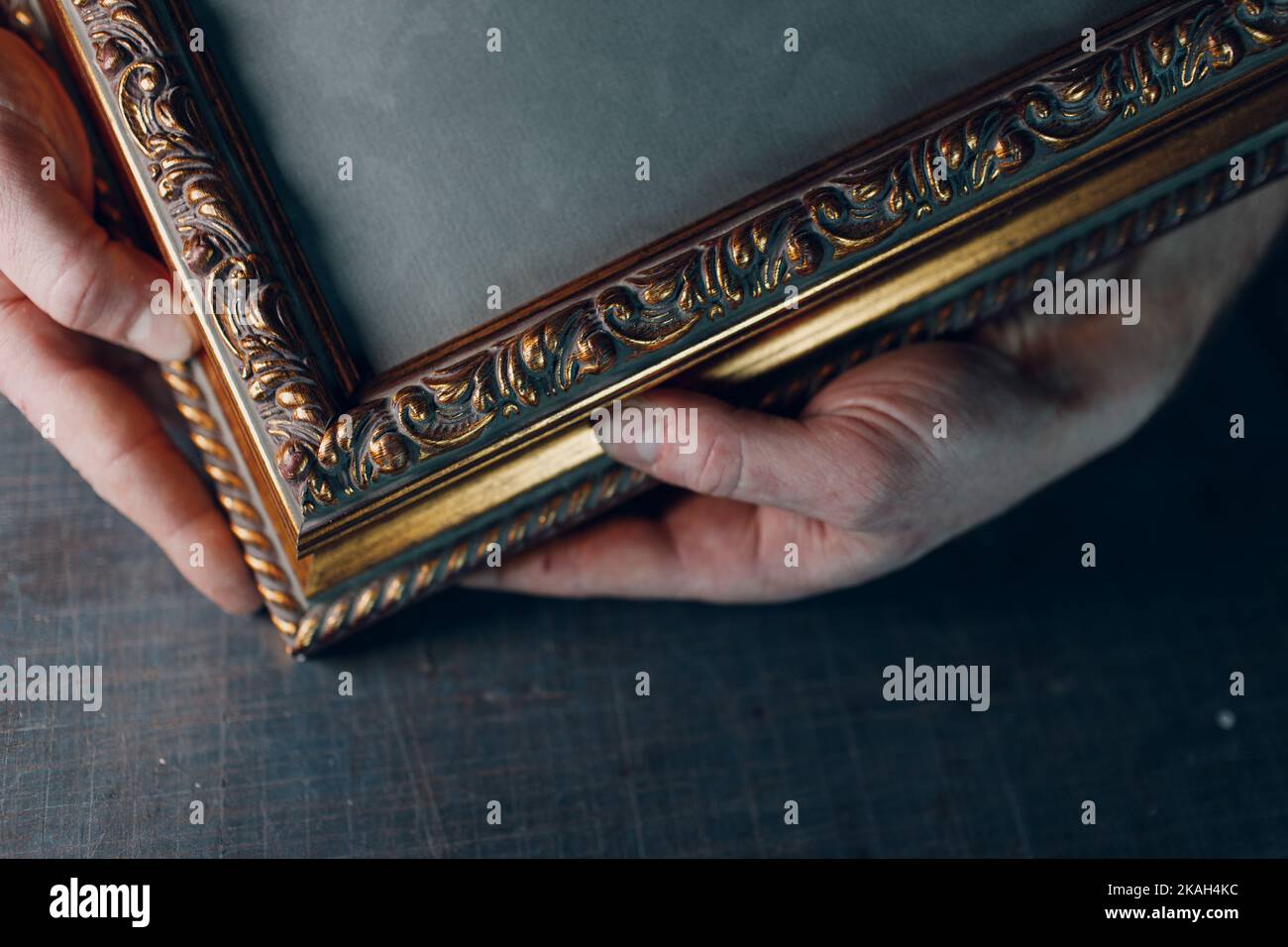 Framing Workshop. Making assembly stapler brackets baguette handmade ...