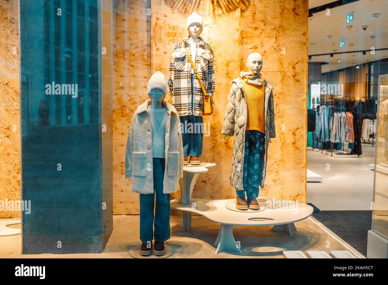 Female mannequins wear luxury style winter clothes. Female mannequins ...