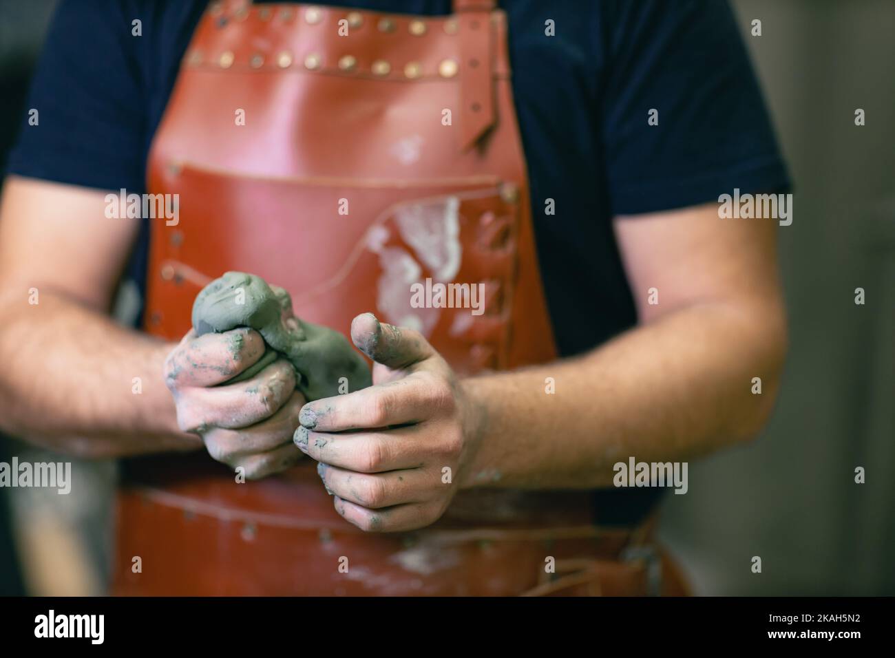 Clay model making hi-res stock photography and images - Alamy