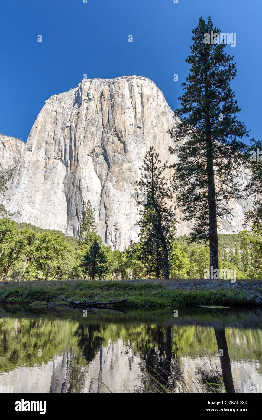 El Capitan mountain in Yosemite National Park, California, US Stock ...