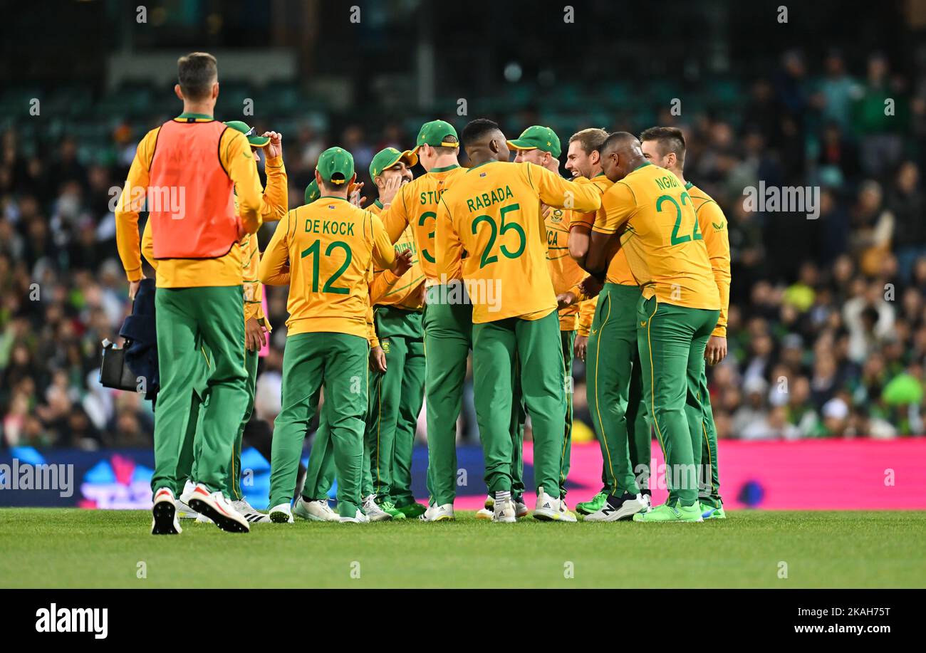 Babar azam 2022 hi-res stock photography and images - Alamy
