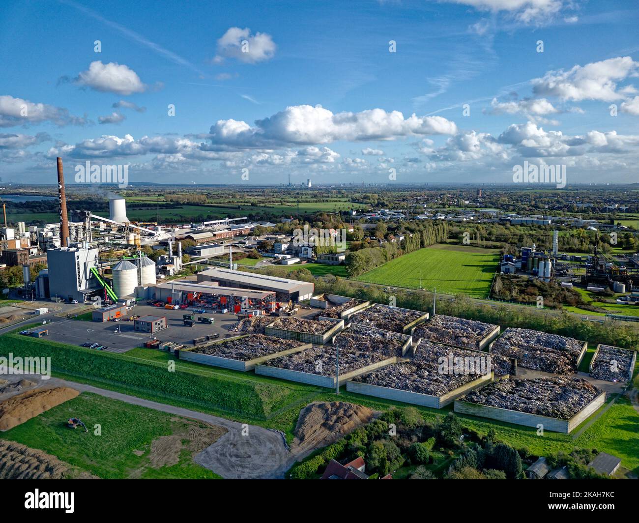 Biomass power station in North Rhine-Westphalia, using waste wood and ... Biomass power station in North Rhine-Westphalia, using waste wood and ...