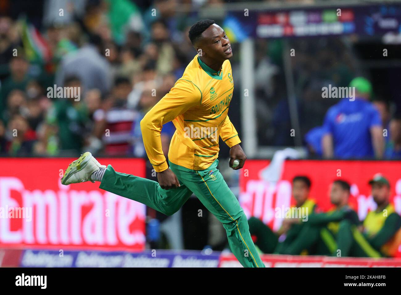 Sydney, Australia. 03rd Nov, 2022. Lungi Ngidi of South Africa catches ...