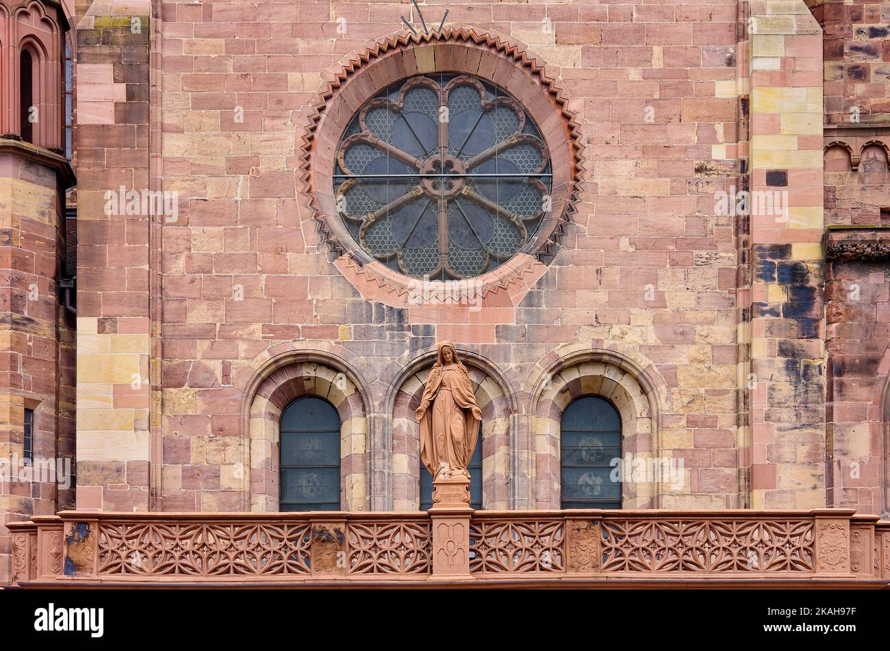 Sculpture of Mother Mary at the Freiburg Minster, Cathedral of Our Lady ...