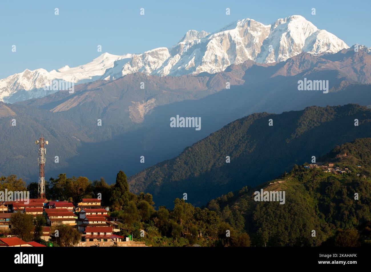 Beautiful village Bhujung and Ghale Gau Stock Photo - Alamy
