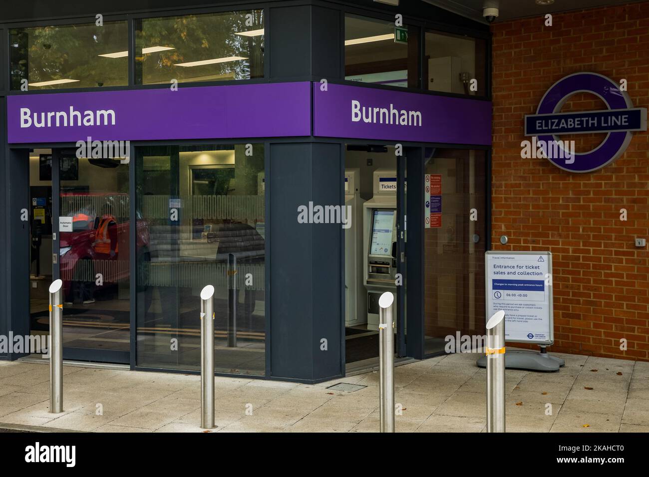 Mtr elizabeth line hi-res stock photography and images - Alamy