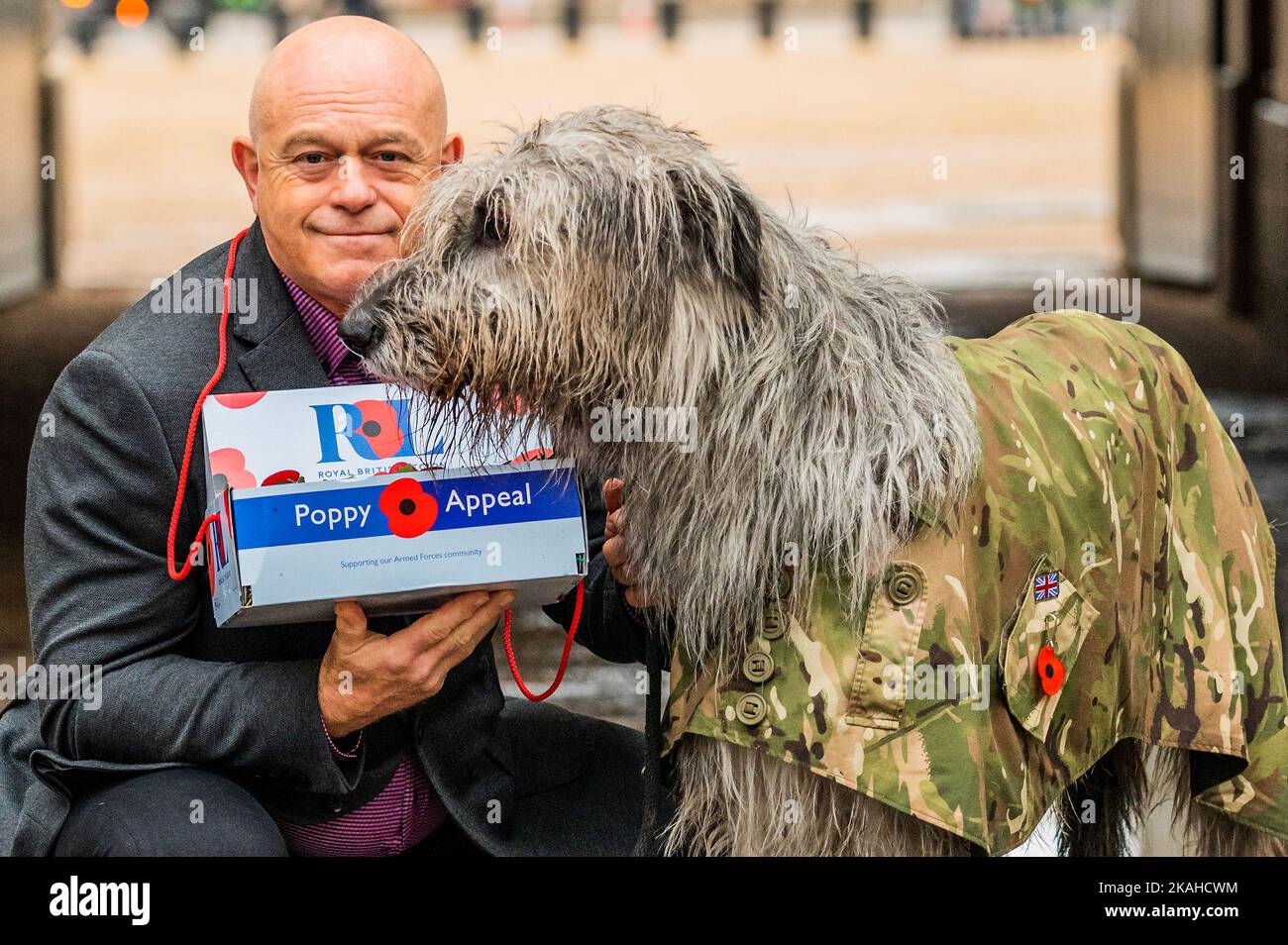 London, UK. 3rd Nov, 2022. Royal British Legion Ambassador Ross Kemp ...