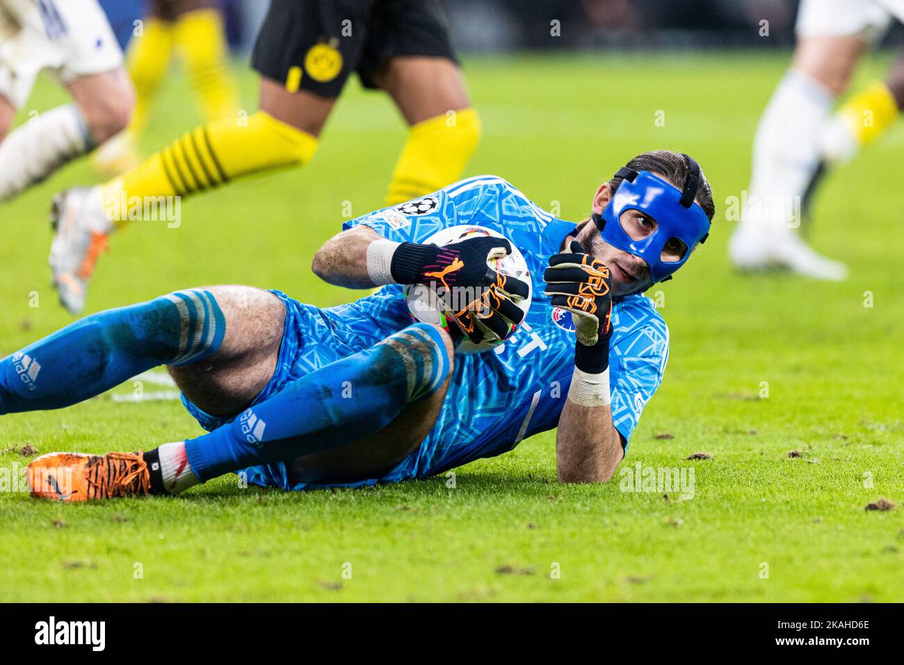 Copenhagen, Denmark. 02nd Nov, 2022. Goalkeeper Kamil Grabara (1) of FC ...