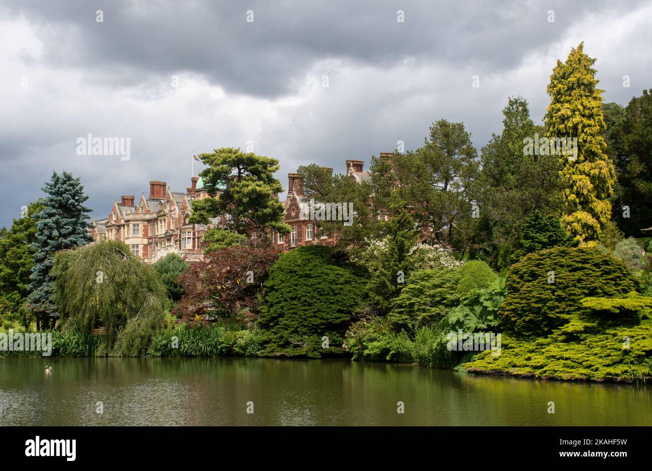 Sandringham house historic royal hi-res stock photography and images ...