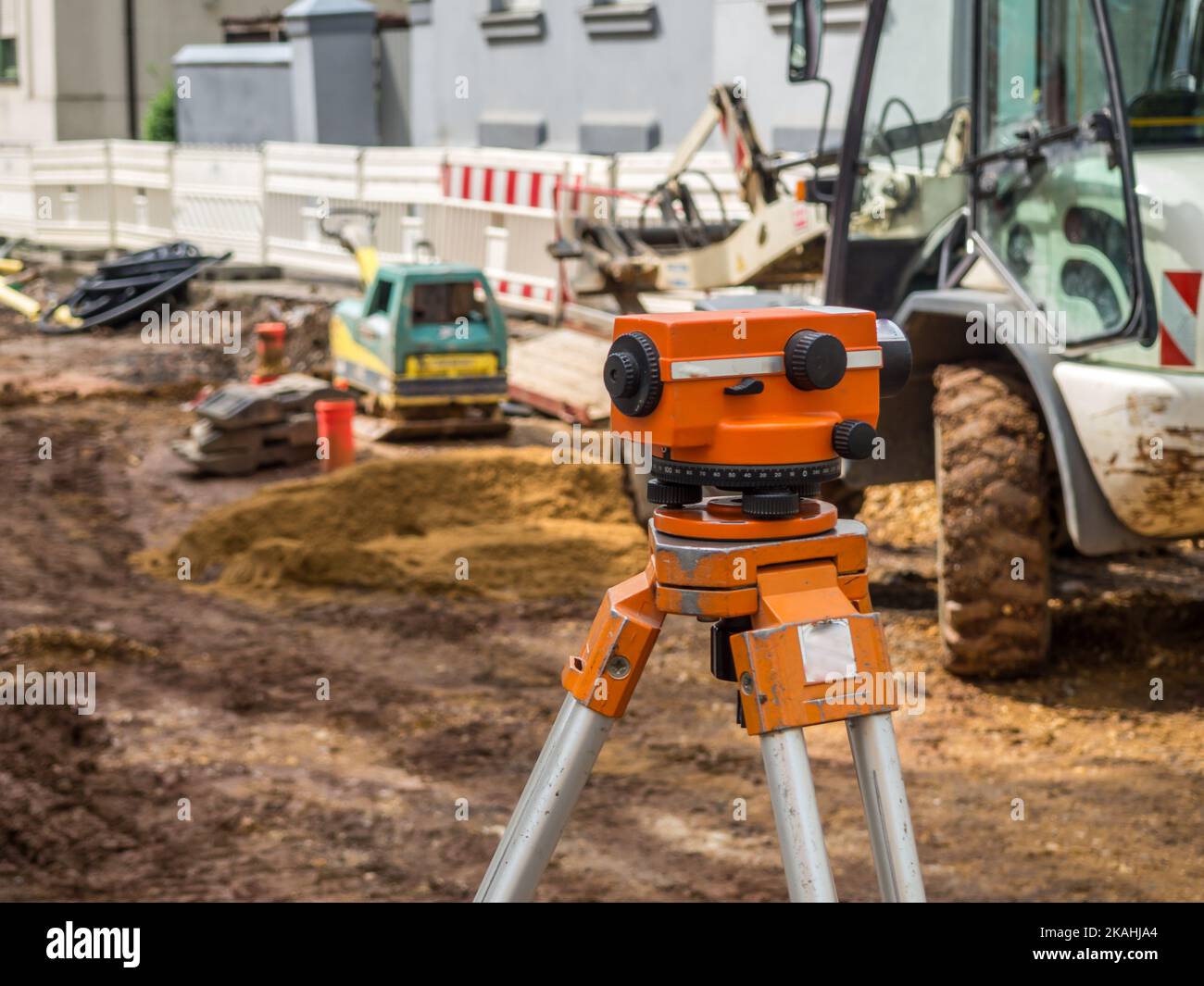People surveying the land hi-res stock photography and images - Alamy