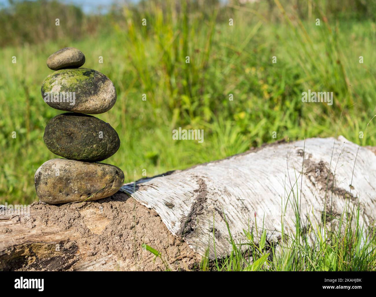 Lake in forest rock balance hi-res stock photography and images - Alamy