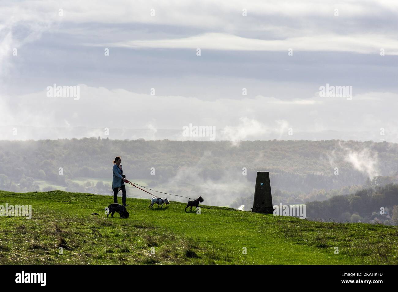 Batheaston, Somerset, UK weather. 3rd November 2022. A woman walks her ...