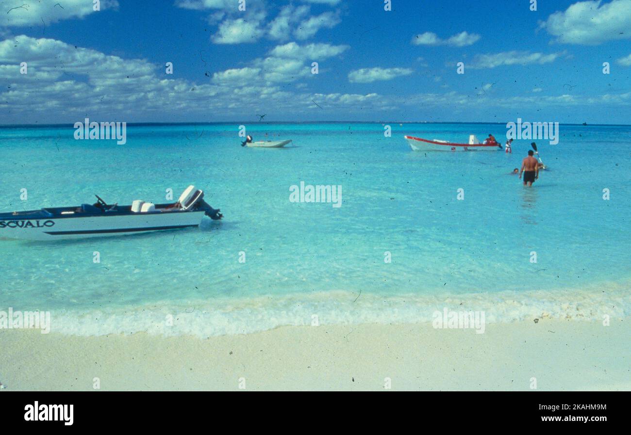 Mexico: The beautfull beaches of Yucatan Stock Photo - Alamy