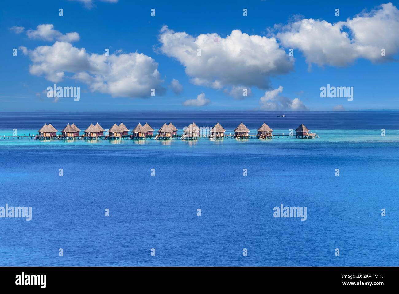 Maldives paradise island. Tropical aerial landscape, seascape with pier ...