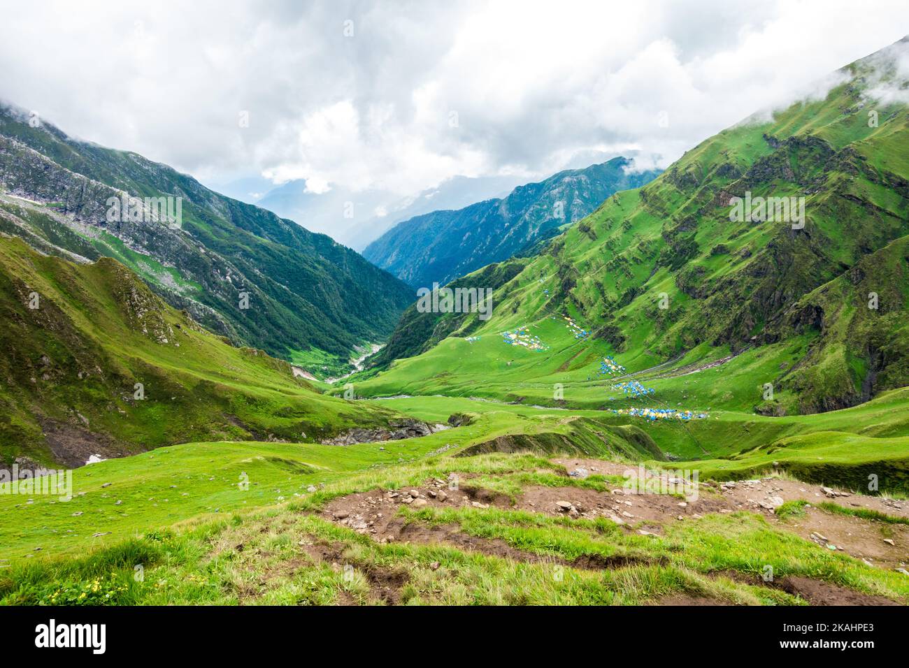 July 14th 2022, Himachal Pradesh India. Wide angle view of Parvati bagh ...