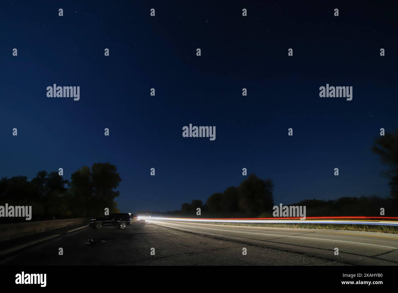 Nighttime speed limit hi-res stock photography and images - Alamy