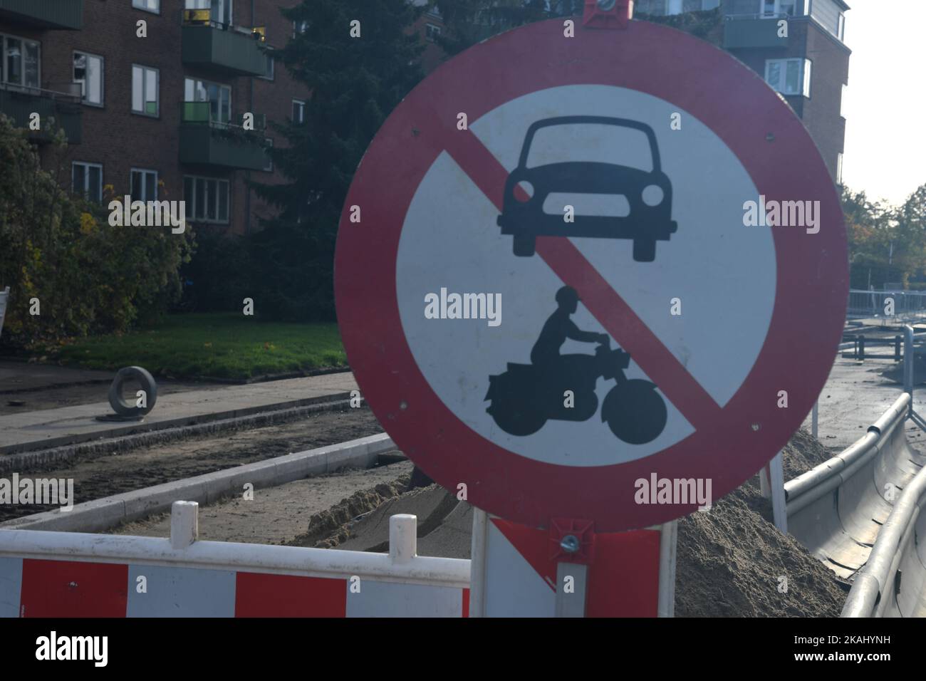 Copenhagen/Denmark/03 November 2022/ Danish labours road constructions ...