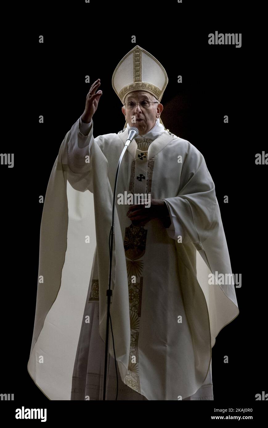 Pope Francis addresses the crowd in St Peter's square after a mass for ...