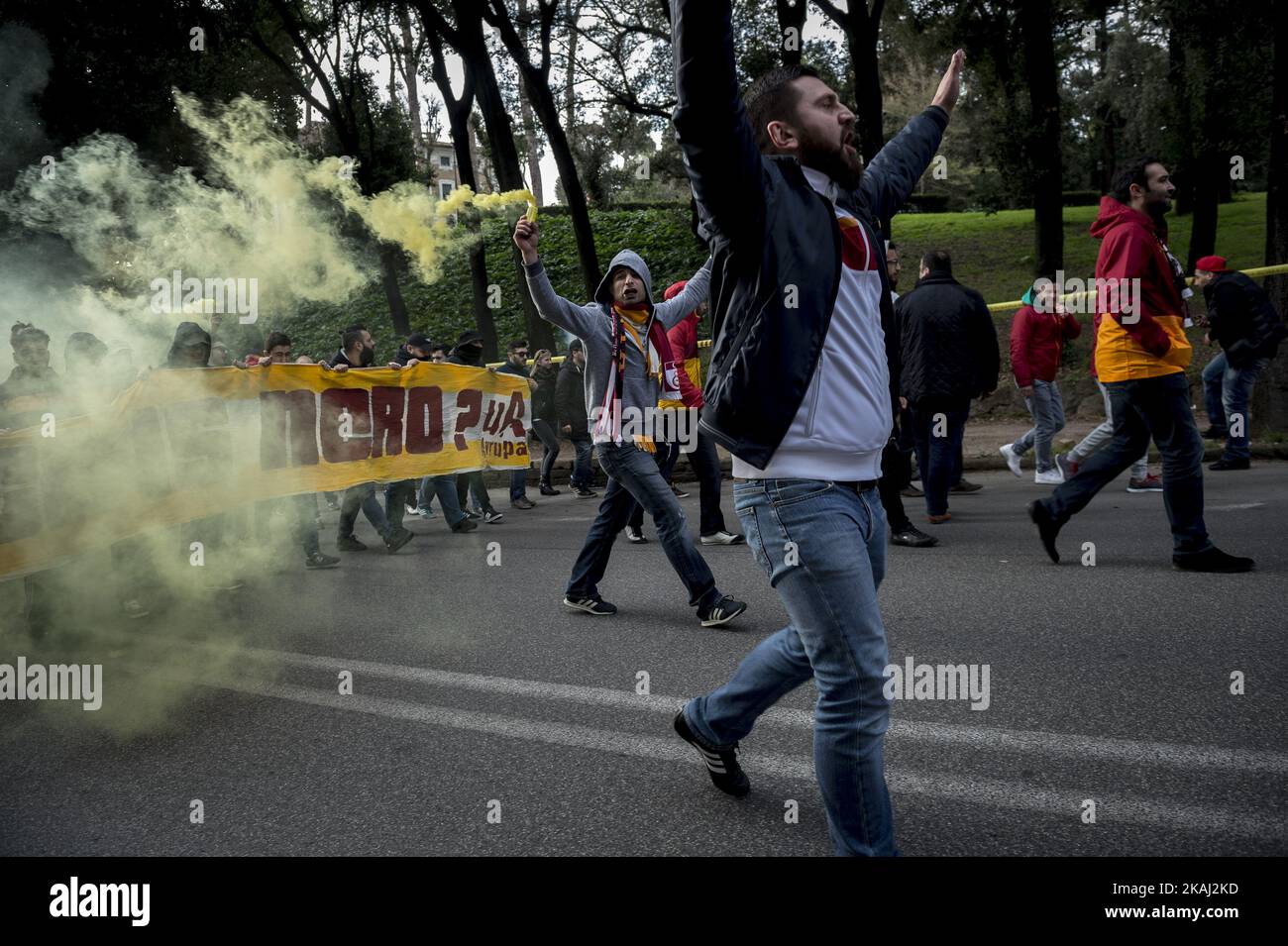 Ultras fans hi-res stock photography and images - Alamy