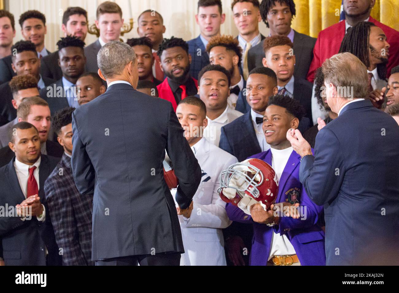 Kelly field football team hi-res stock photography and images - Alamy