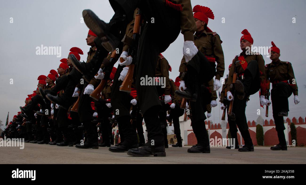 Jammu and kashmir light infantry hi-res stock photography and images ...