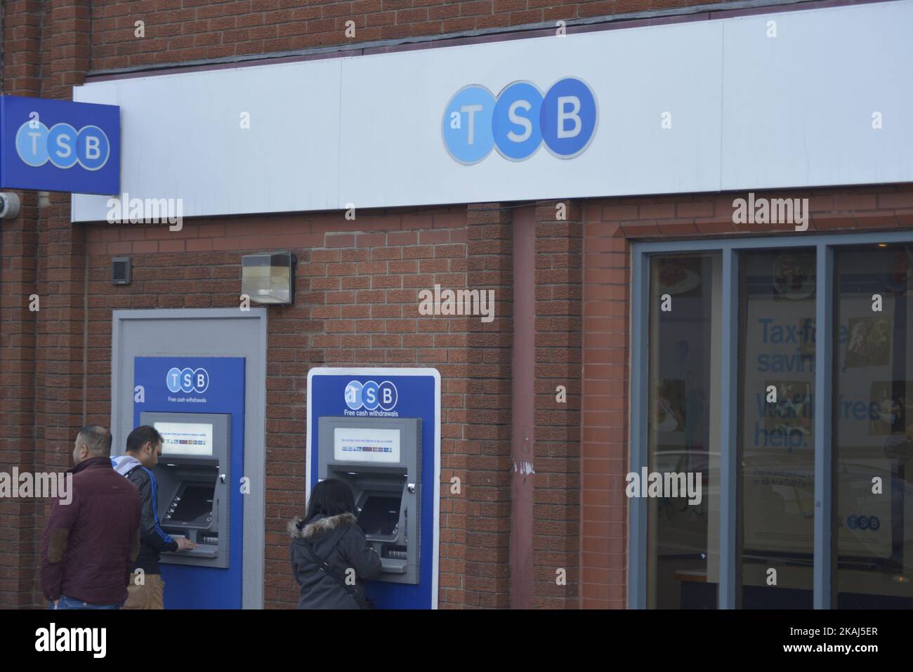 Financial conduct authority building hi-res stock photography and ...