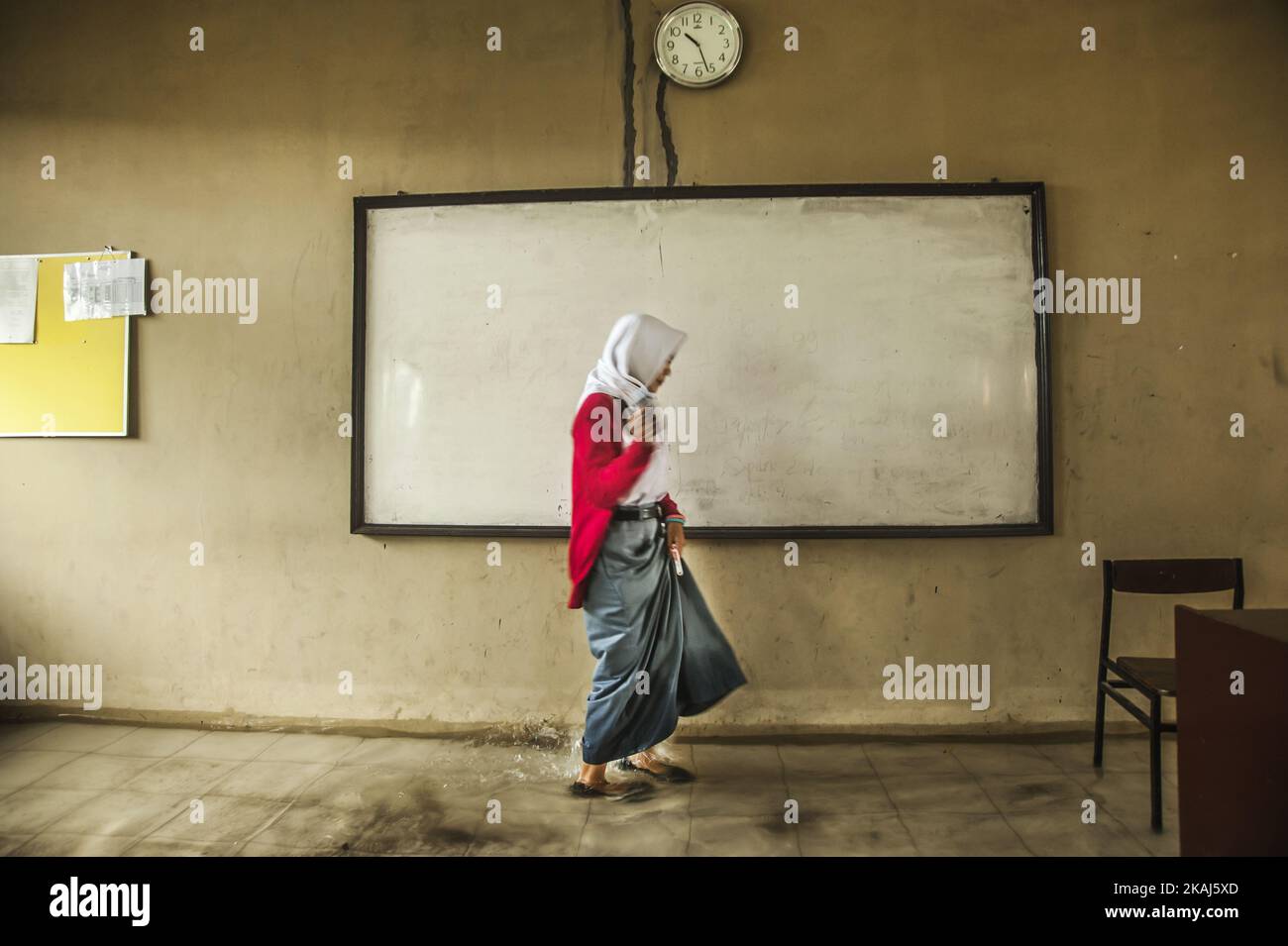 Disrupt classroom hi-res stock photography and images - Alamy