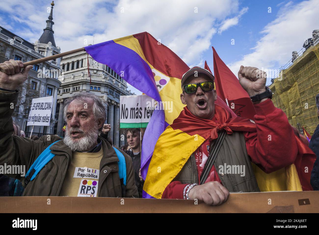 1931 – the second republic spain hi-res stock photography and images ...