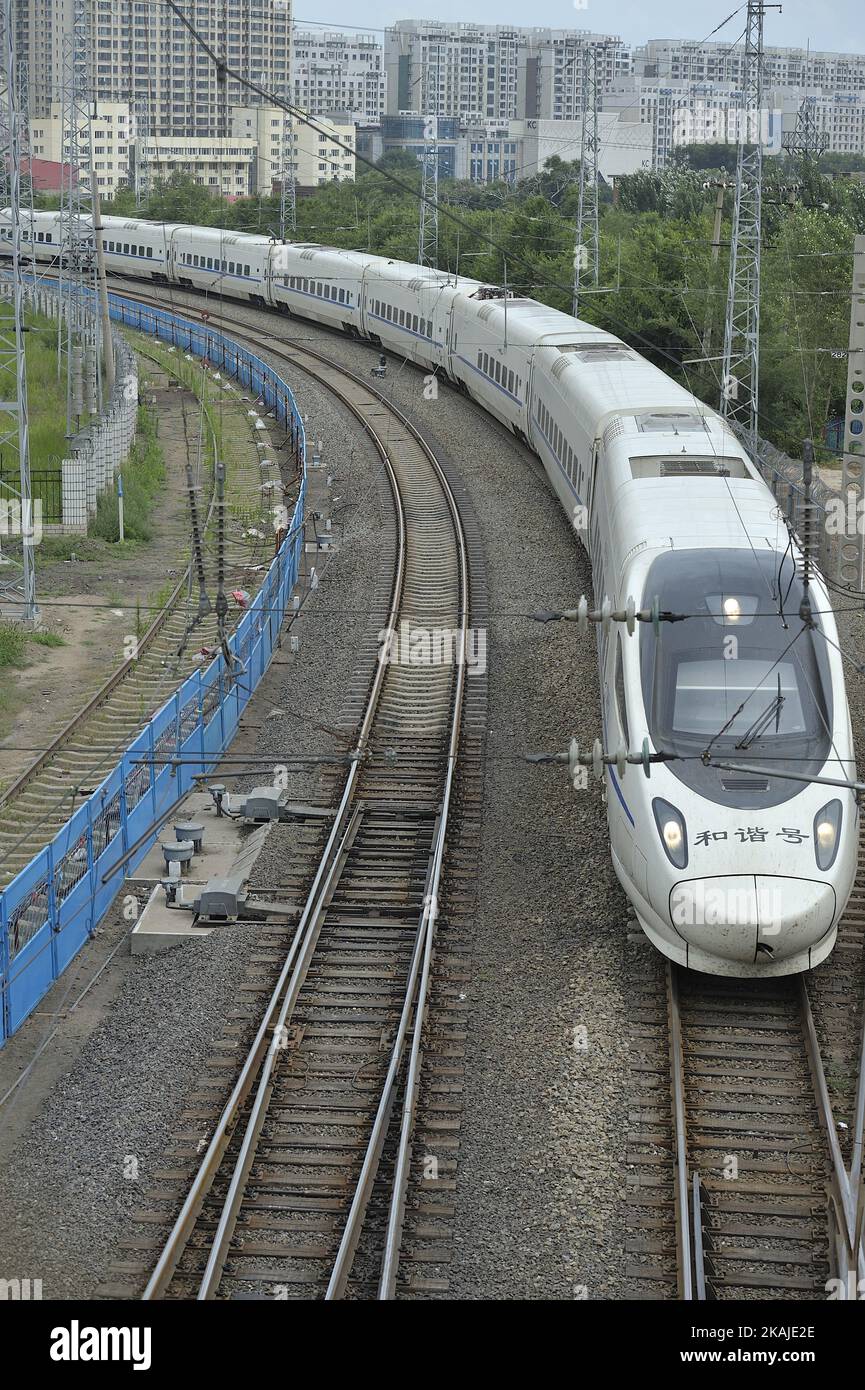 Train china railway high speed crh runs hi-res stock photography and ...