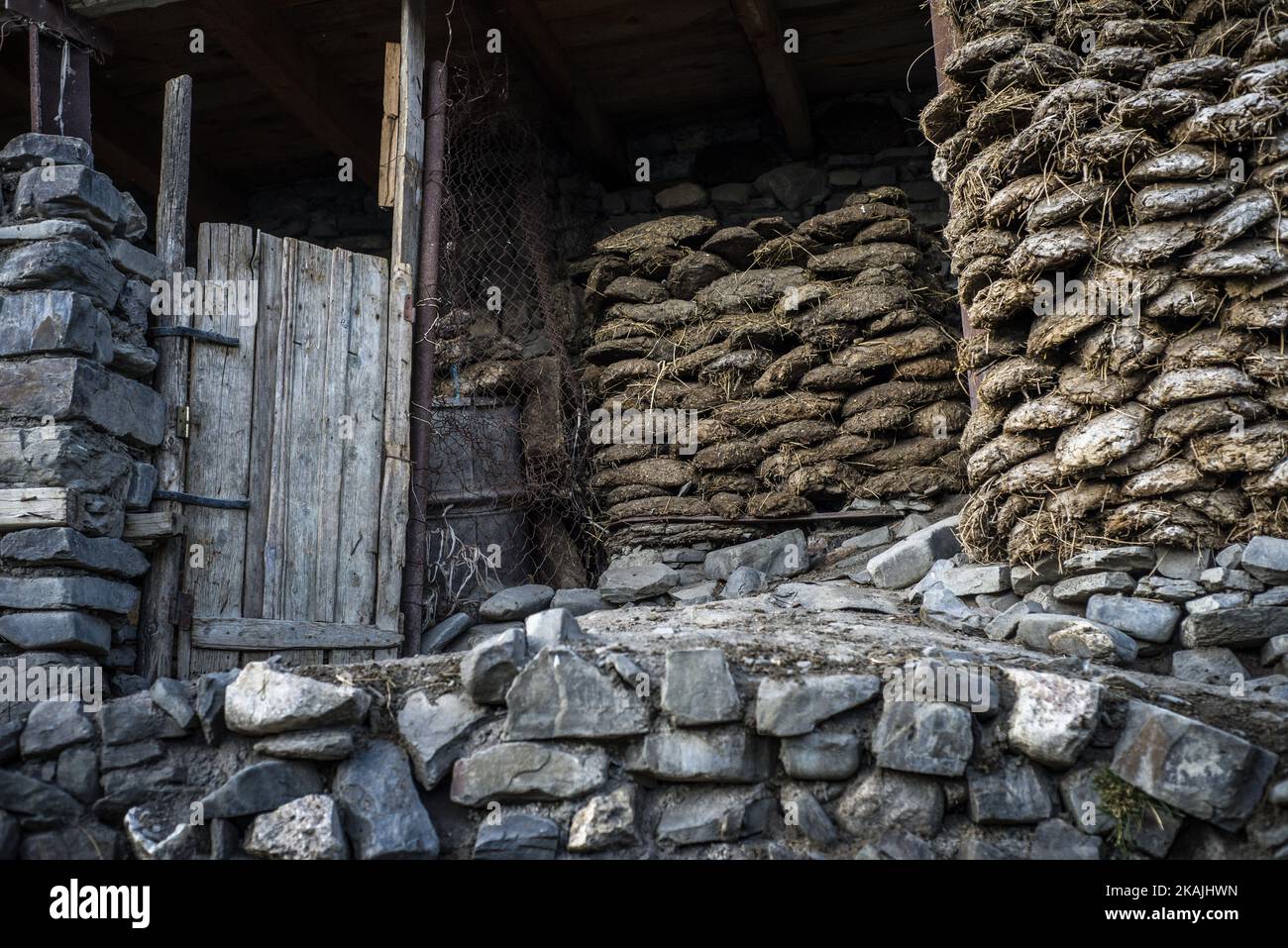 Khinalig village hi-res stock photography and images - Alamy