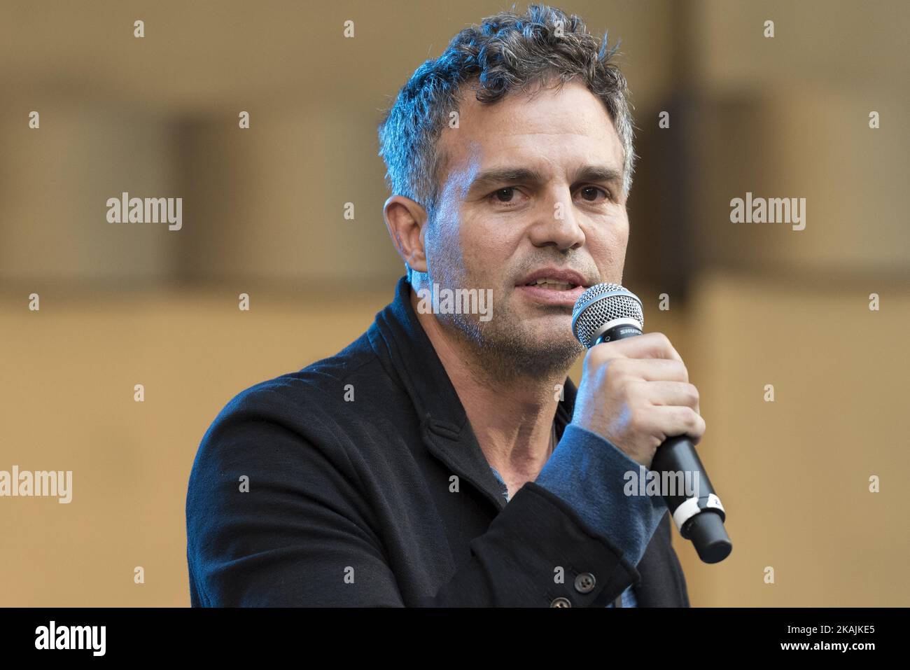 Actor jpg hi-res stock photography and images - Alamy