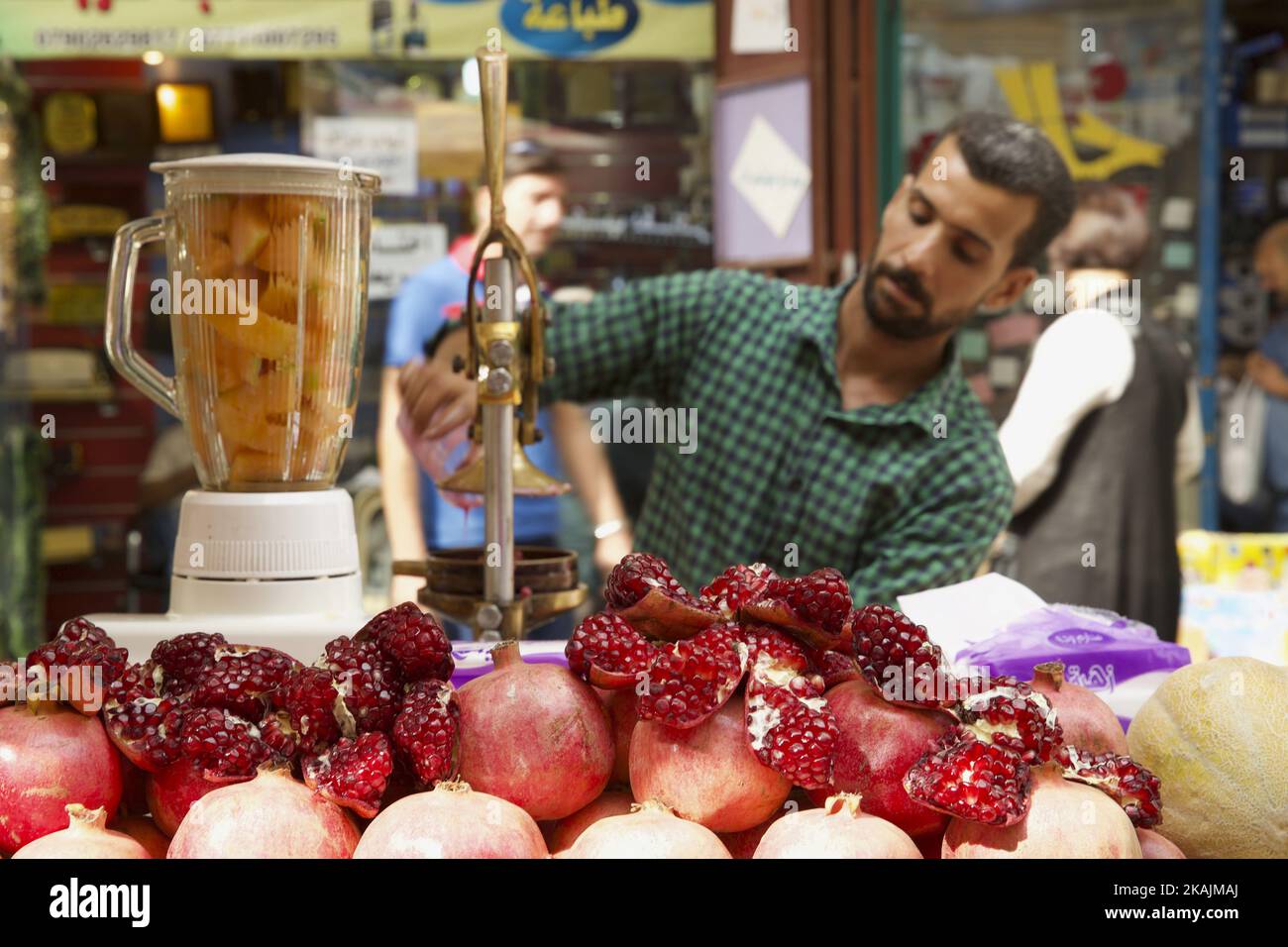 Iraq baghdad street 2016 hi-res stock photography and images - Alamy