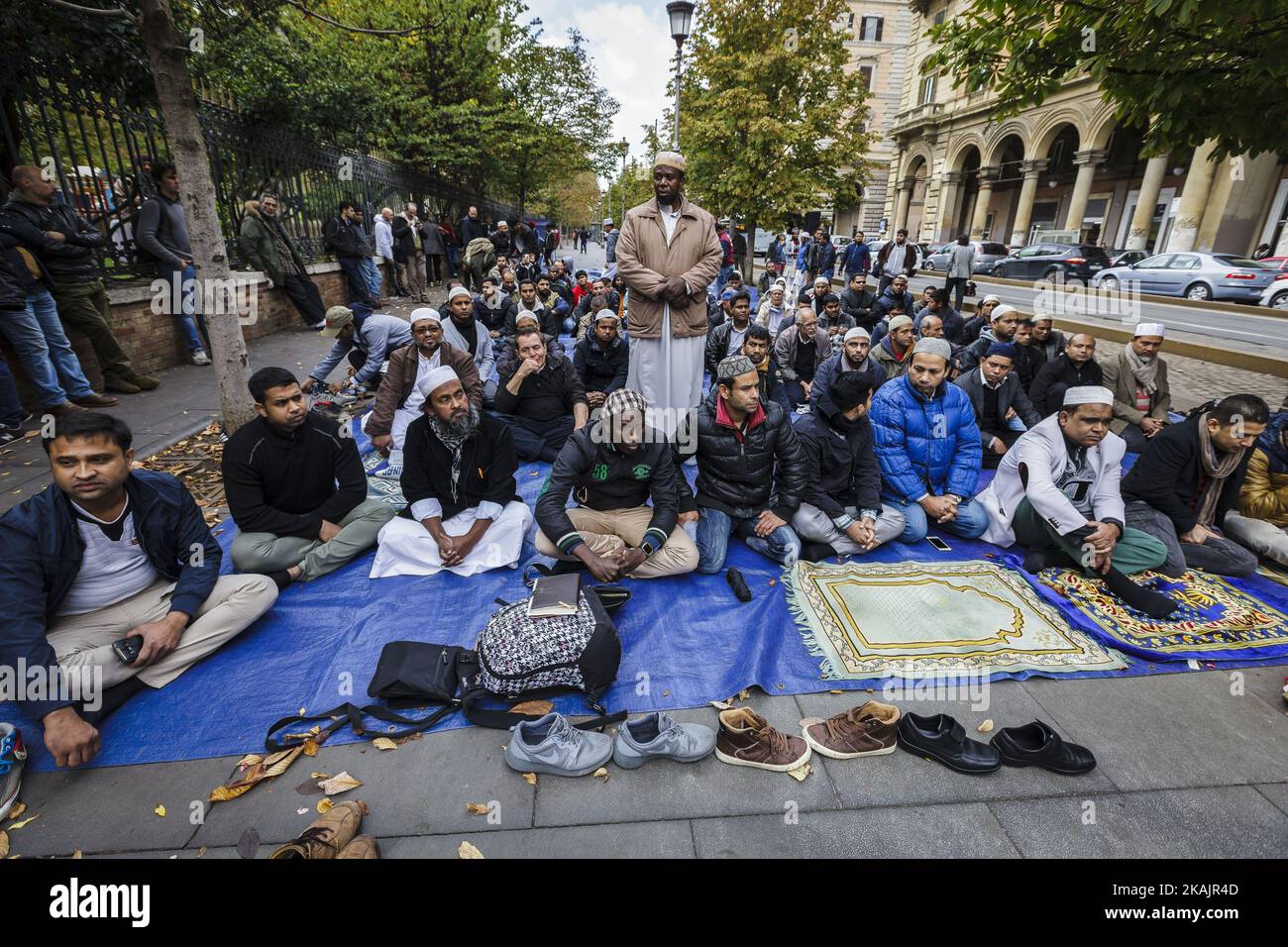Rome muslims hi-res stock photography and images - Alamy