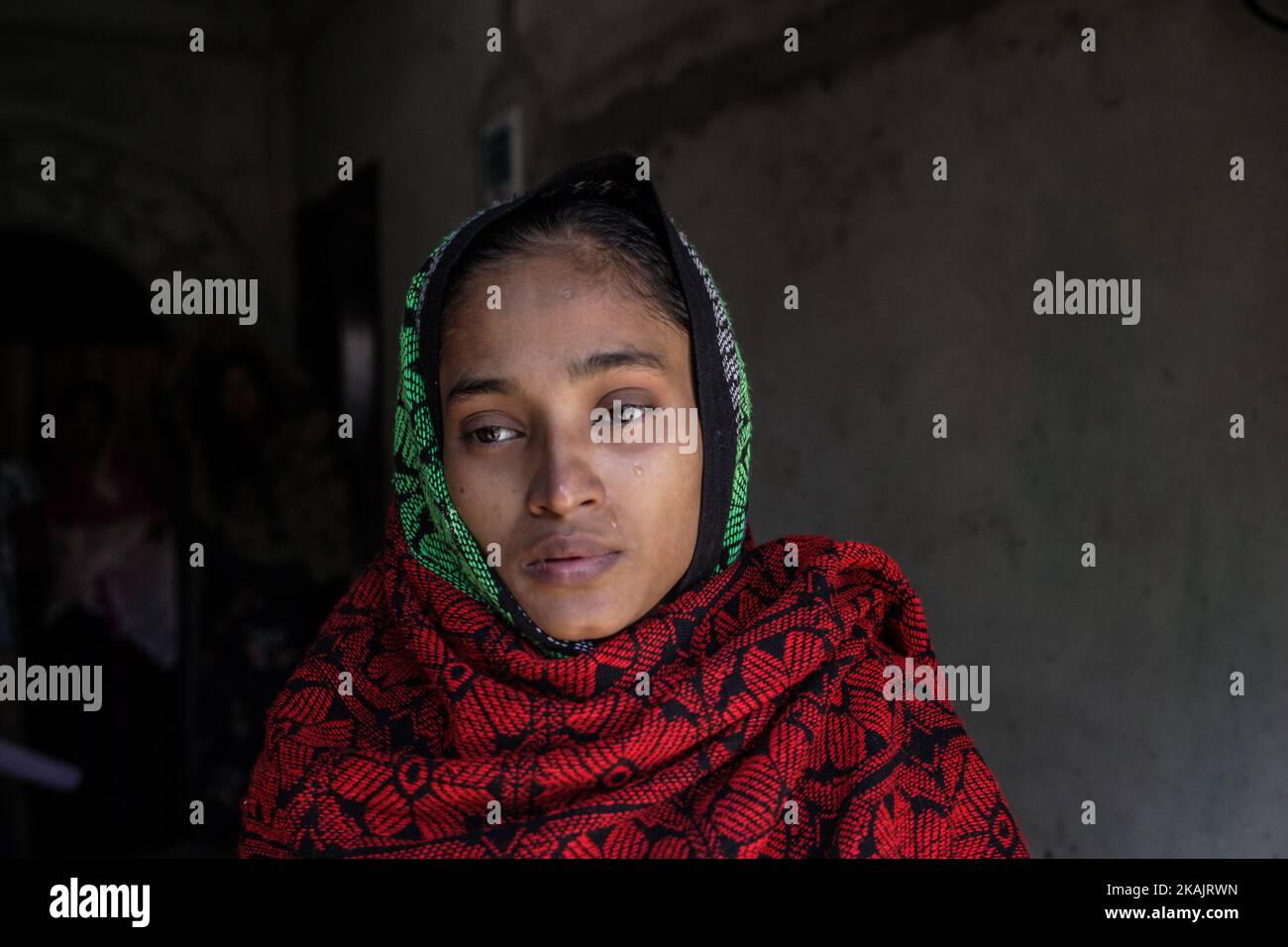 Rokeya Begum (24), who recently fled from Myanmar breaks on tear as her ...