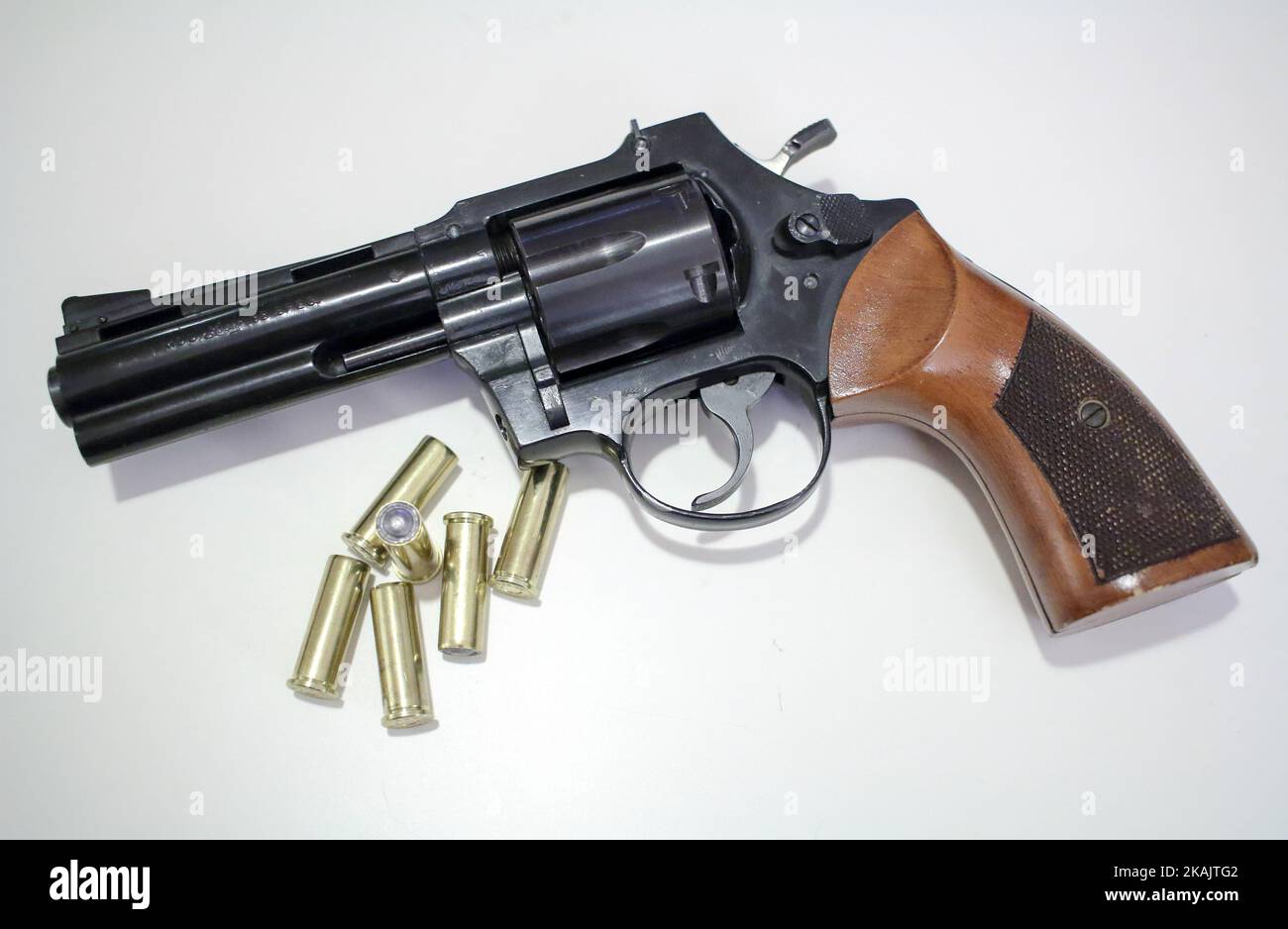 Colt python hi-res stock photography and images - Alamy