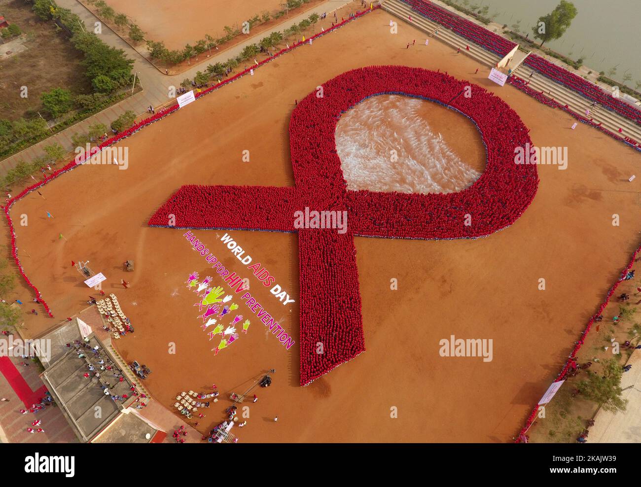 Guinness world record logo hi-res stock photography and images - Alamy