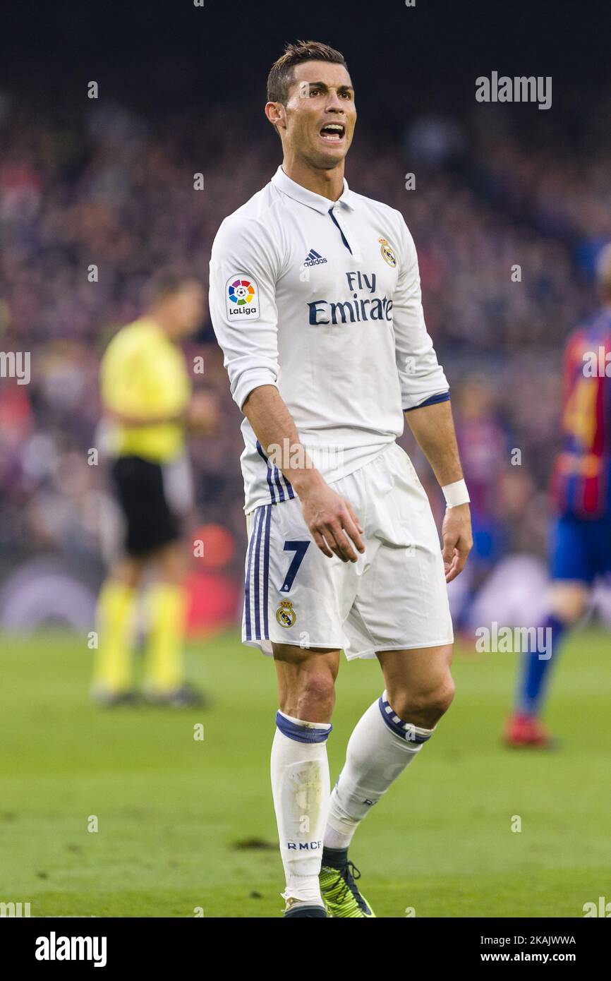 Ronaldo barcelona goal camp hi-res stock photography and images - Alamy