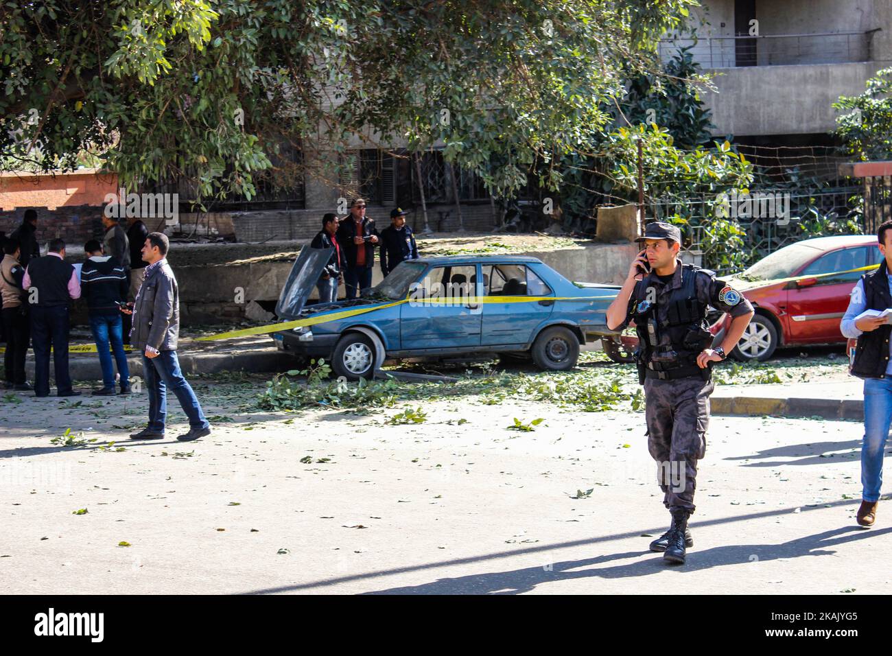 Egyptian police officers hi-res stock photography and images - Alamy