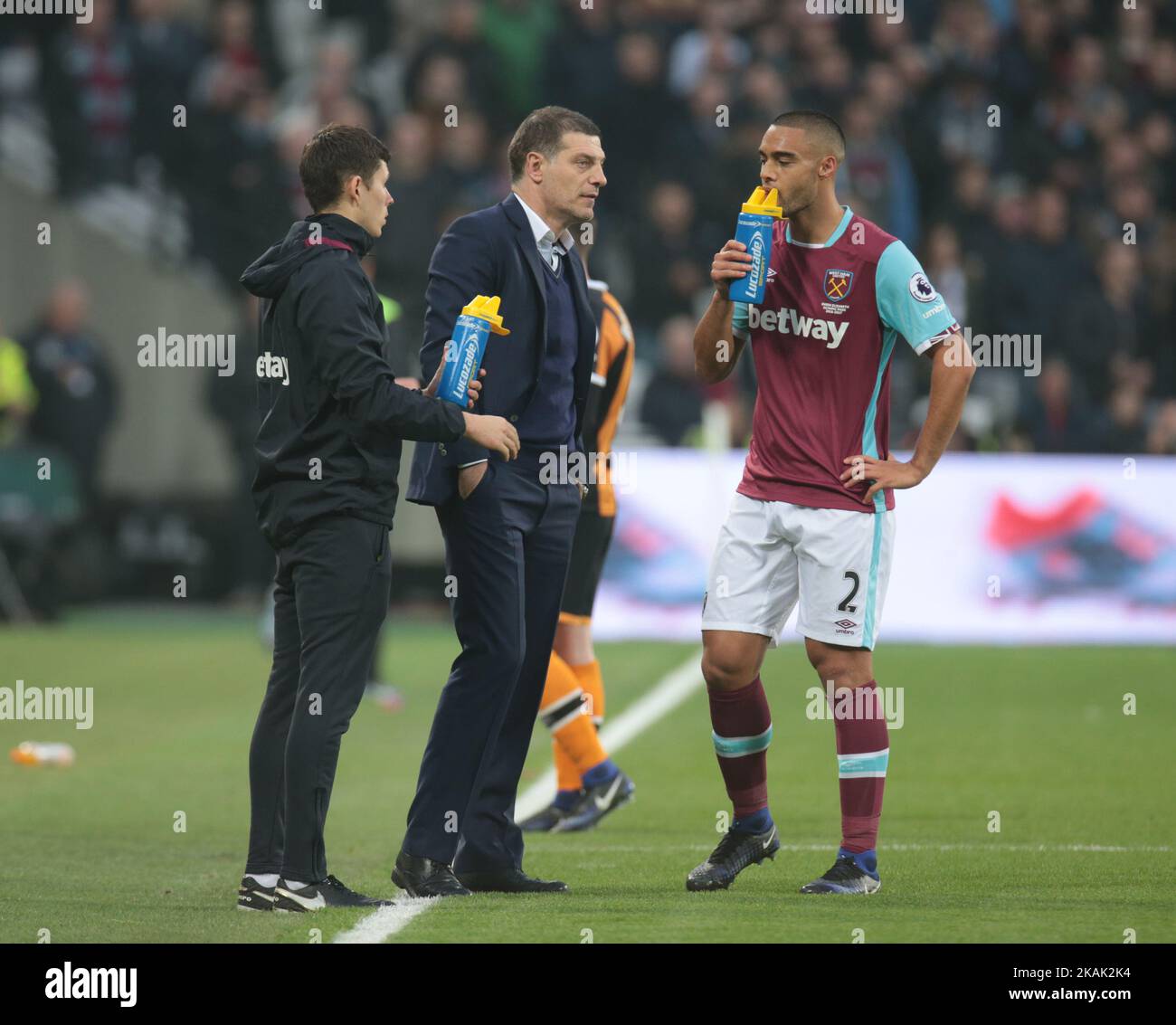 Queen elizabeth ii football game hi-res stock photography and images ...