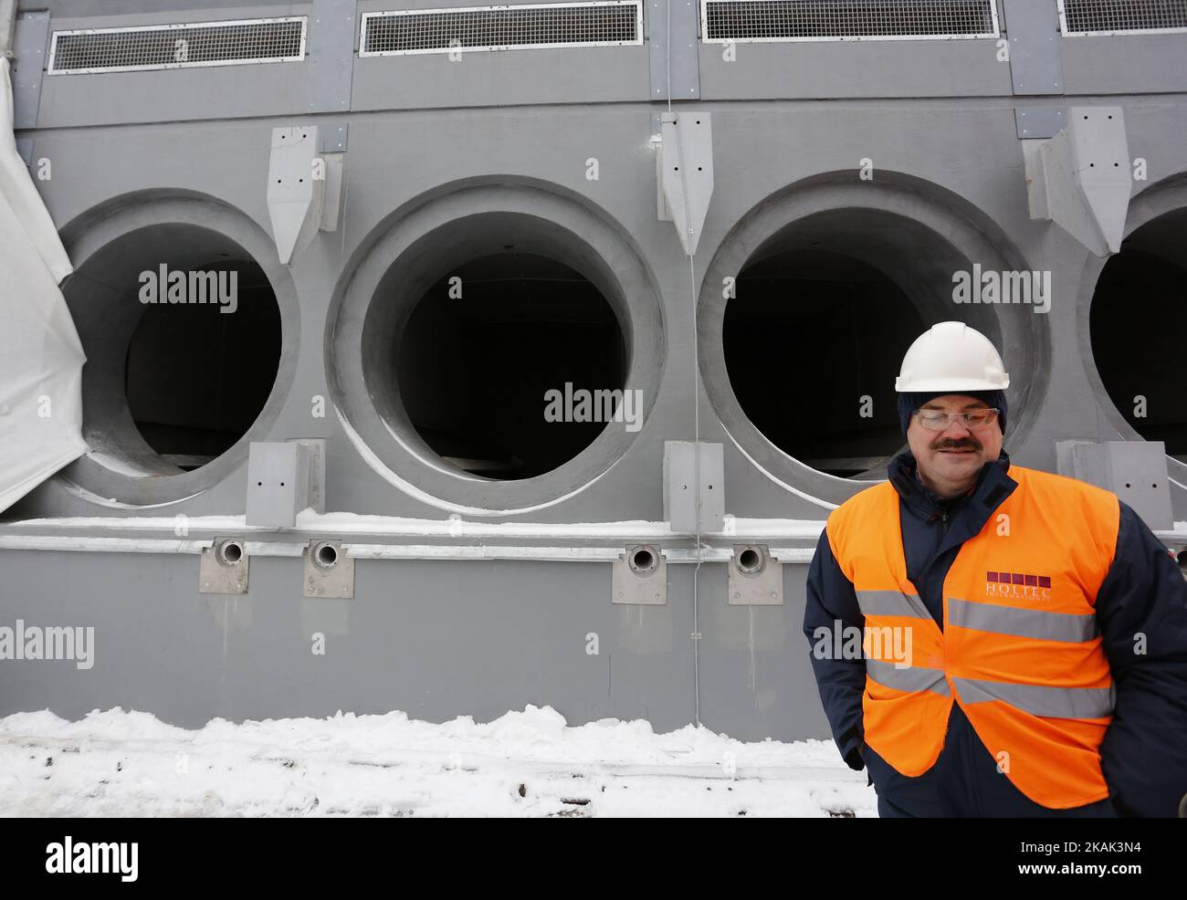 Construction of a new nuclear power plant hi-res stock photography and ...