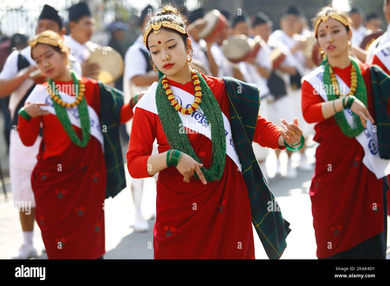 Gurung traditional attire hi-res stock photography and images - Alamy